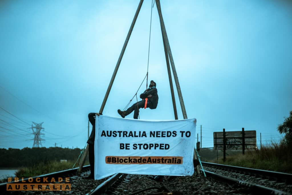 Our 1st Tripod! - Blockade Australia