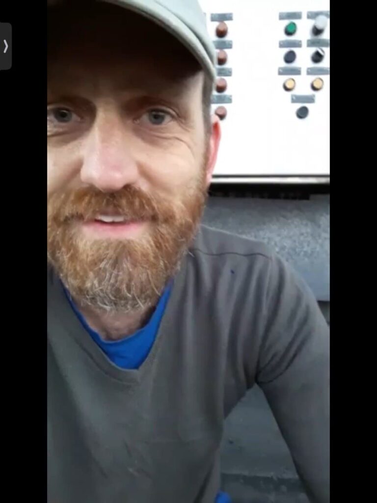 Adrian hits the big red button, shutting down port. - Blockade Australia